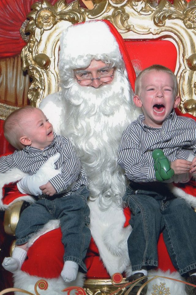 Kids With Santa - 50 Funny Christmas Pictures – FunnyFoto